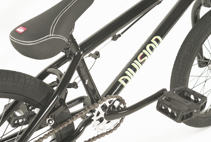 Division Brand blitzer-18-black-rear2 - Division Brand