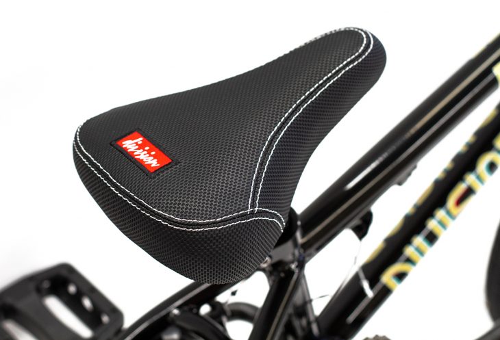 Division Brand Blitzer16 Black Seat - Division Brand